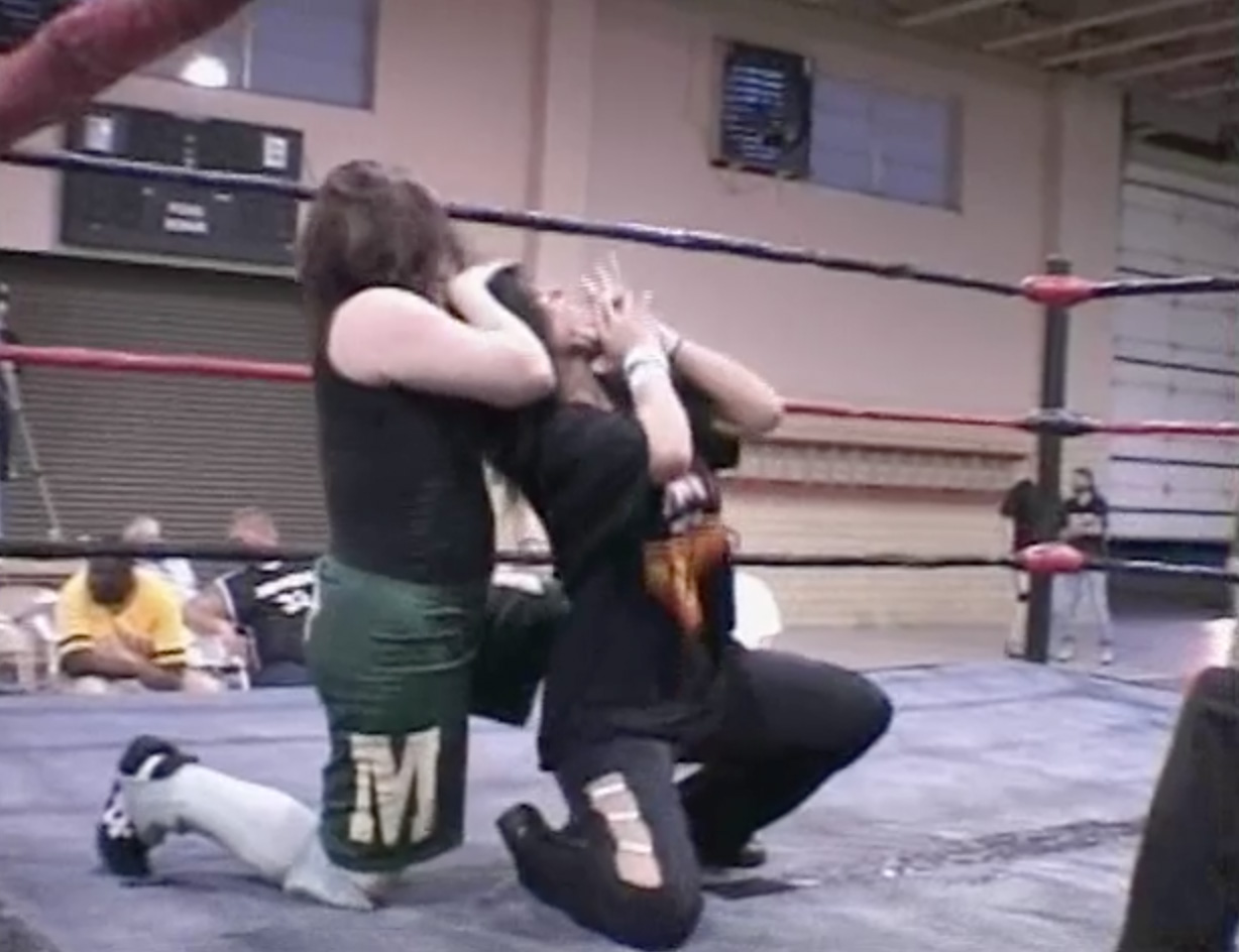 Traci Brooks vs. Mickie Knuckles | ClickWrestle