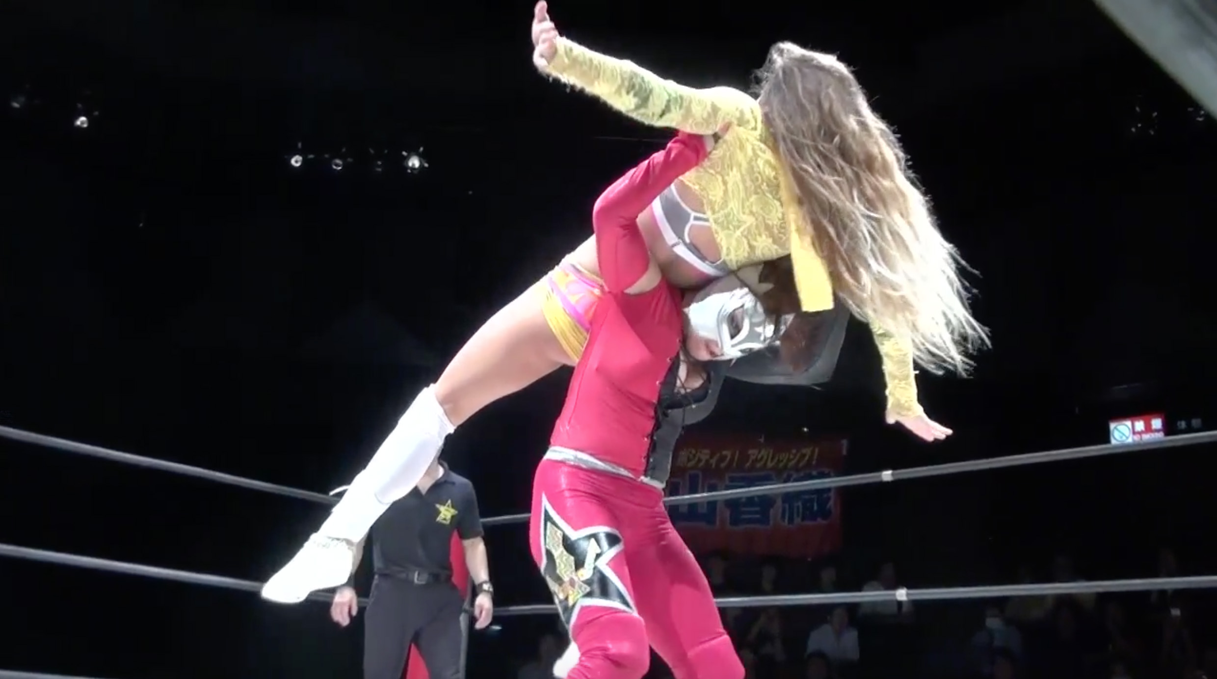 Chelsea vs. Star Fire | ClickWrestle