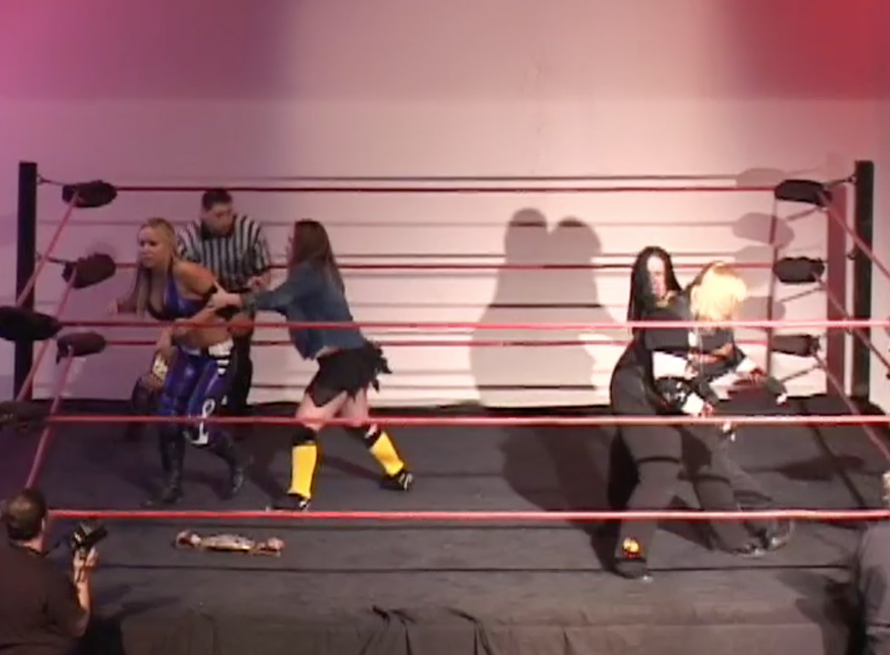 Roxie Cotton & Annie Social vs. Amy Lee & Taylor Wilde | ClickWrestle