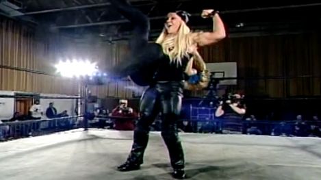 Autumn Breeze vs. Melissa Coates | ClickWrestle